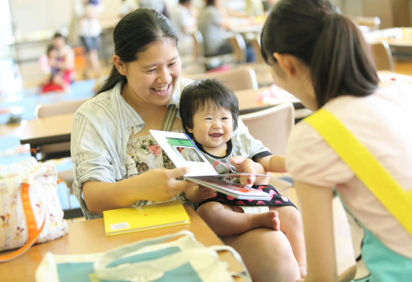 ABOUT BOOKSTART IN JAPAN - ブックスタート